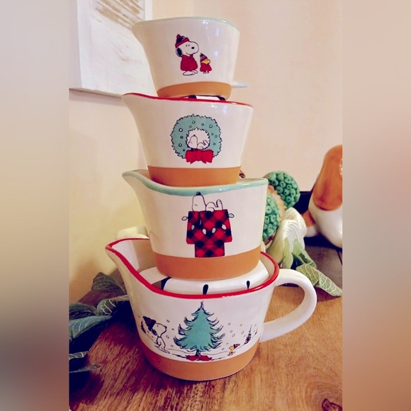 Rae Dunn | Holiday | Christmas Peanuts Snoopy Rae Dunn Tree Measuring ...